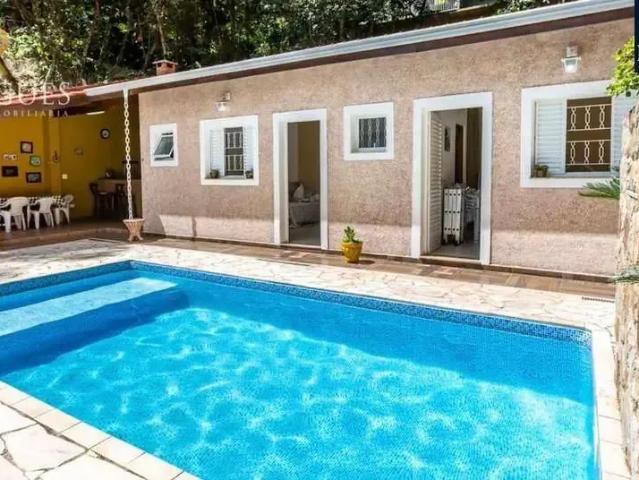 Casa / Sobrado para Venda em Atibaia/SP Parque Residencial Itaguaçu 5 Quartos