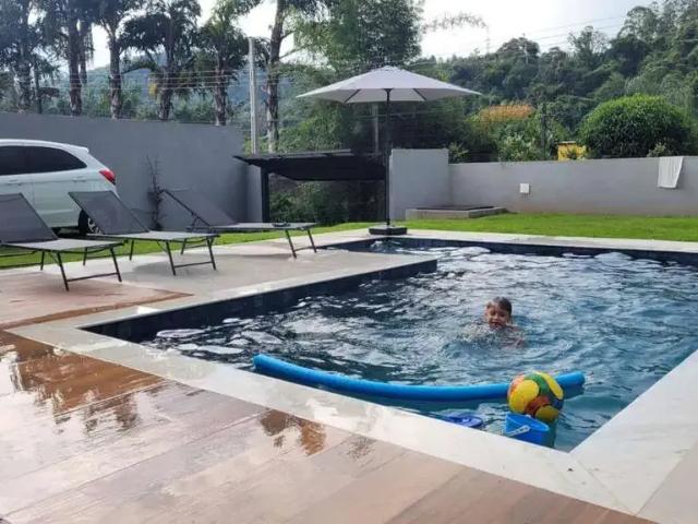 Casa / Sobrado para Venda em Atibaia/SP Pinheirinho 3 Quartos