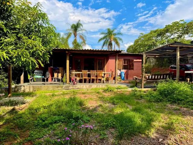 Casa / Sobrado para Venda em Atibaia/SP Rosário 4 Quartos