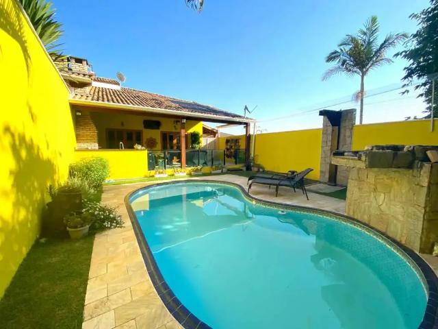 Casa / Sobrado para Venda em Atibaia/SP Rosário 3 Quartos