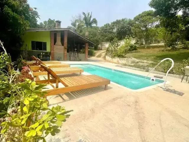 Casa / Sobrado para Venda em Atibaia/SP Rosário 3 Quartos