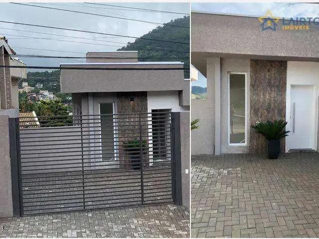 Casa / Sobrado para Venda em Atibaia/SP Recreio Maristela 3 Quartos