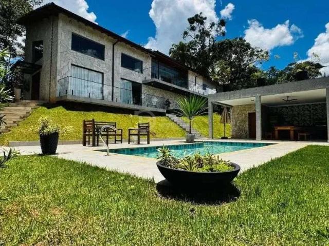 Casa / Sobrado para Venda em Atibaia/SP Rio Abaixo 4 Quartos