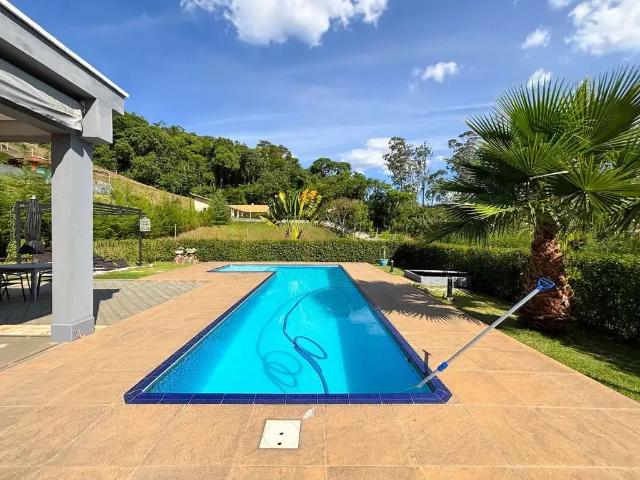 Casa / Sobrado para Venda em Atibaia/SP Rio Abaixo