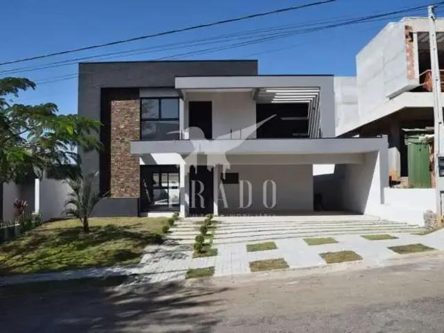 Casa / Sobrado para Venda em Atibaia/SP Tanque 4 Quartos
