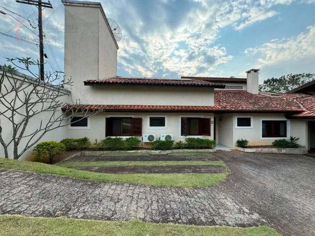 Casa / Sobrado para Venda em Atibaia/SP Tanque 7 Quartos
