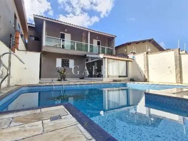 Casa / Sobrado para Venda em Atibaia/SP Vila Thais 5 Quartos