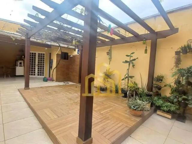 Casa / Sobrado para Venda em Atibaia/SP Vila Thais 3 Quartos