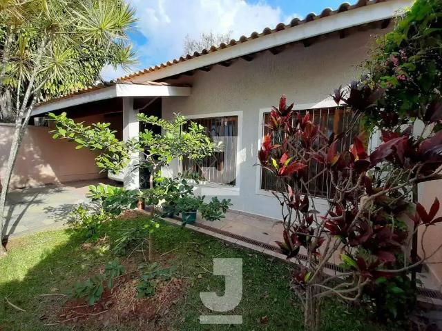 Casa / Sobrado para Venda em Atibaia/SP Vila Thais 3 Quartos