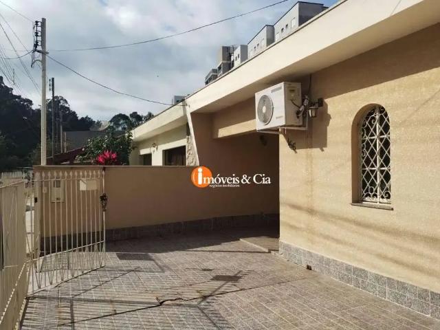 Casa / Sobrado para Venda em Atibaia/SP Vila Thais 3 Quartos