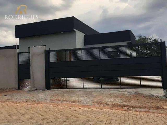 Casa / Sobrado para Venda em Atibaia/SP Vila Dom Pedro 3 Quartos