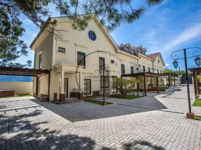 Casa / Sobrado para Venda em Atibaia/SP Vila Esperia ou Giglio 4 Quartos