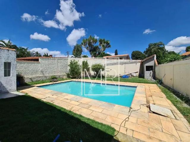 Casa / Sobrado para Venda em Atibaia/SP Vila Esperia ou Giglio 4 Quartos