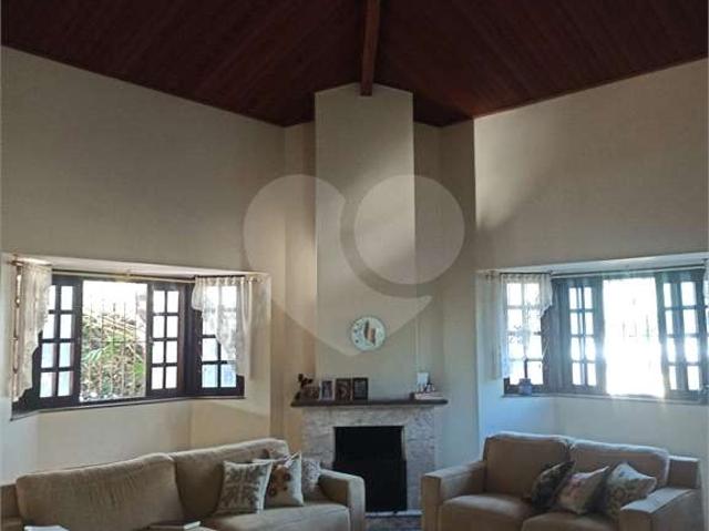 Casa / Sobrado para Venda em Atibaia/SP Vila Esperia ou Giglio 3 Quartos