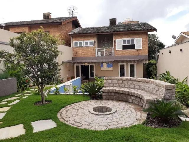 Casa / Sobrado para Venda em Atibaia/SP Vila Gardênia 4 Quartos