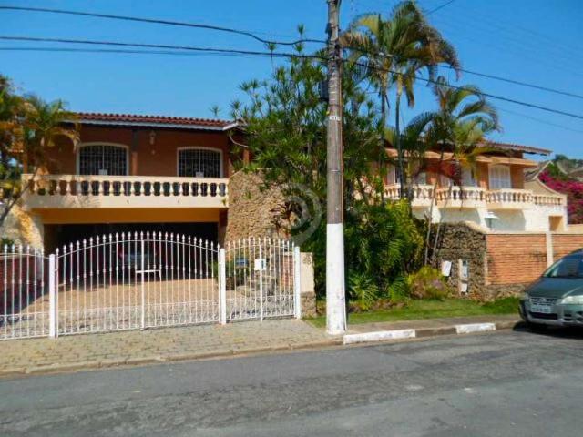 Casa / Sobrado para Venda em Atibaia/SP Vila Gardênia 5 Quartos