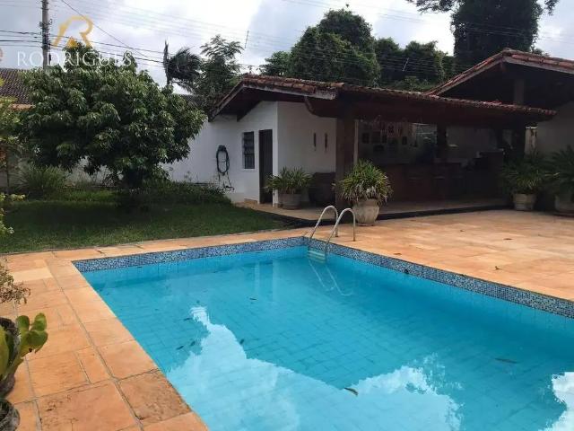 Casa / Sobrado para Venda em Atibaia/SP Vila Gardênia 3 Quartos