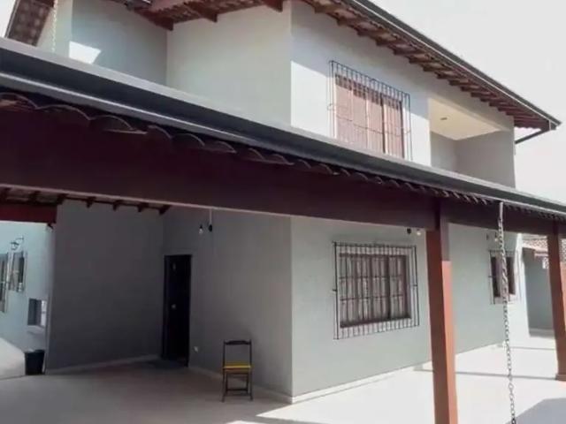 Casa / Sobrado para Venda em Atibaia/SP Vila Olga 4 Quartos
