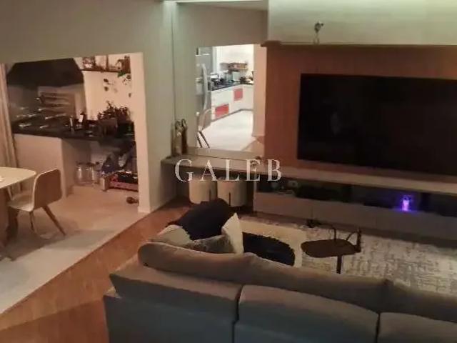 Casa / Sobrado para Venda em Atibaia/SP Vila Petrópolis 3 Quartos