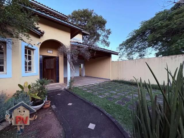Casa / Sobrado para Venda em Atibaia/SP Vila Petrópolis 3 Quartos