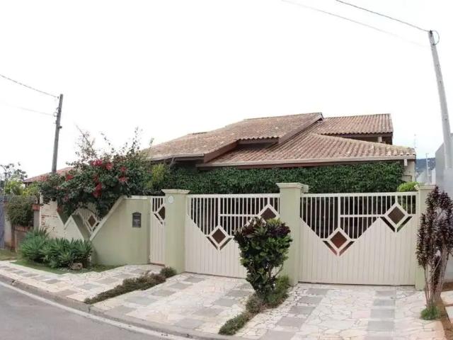 Casa / Sobrado para Venda em Atibaia/SP Vila Petrópolis 3 Quartos