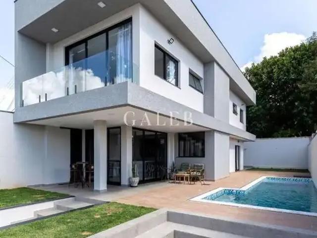 Casa / Sobrado para Venda em Atibaia/SP Vila Petrópolis 3 Quartos