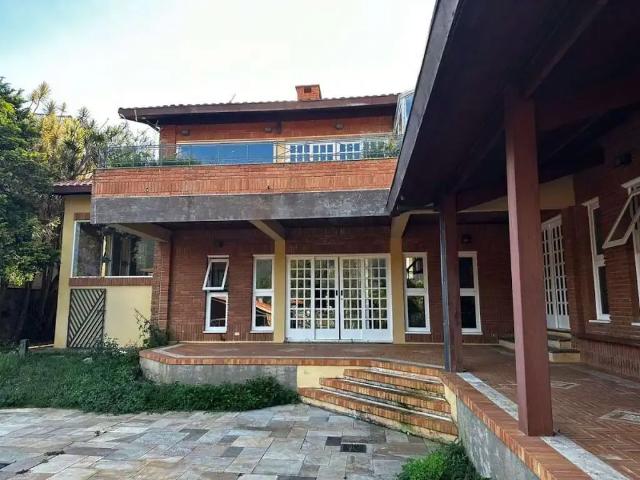 Casa / Sobrado para Venda em Atibaia/SP Vila Petrópolis 4 Quartos