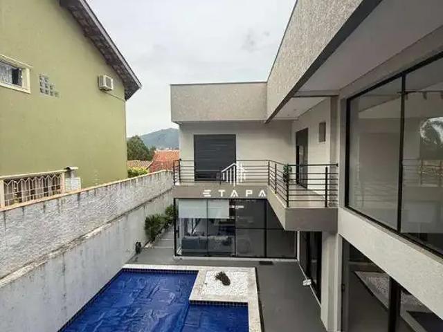 Casa / Sobrado para Venda em Atibaia/SP Vila Petrópolis 4 Quartos