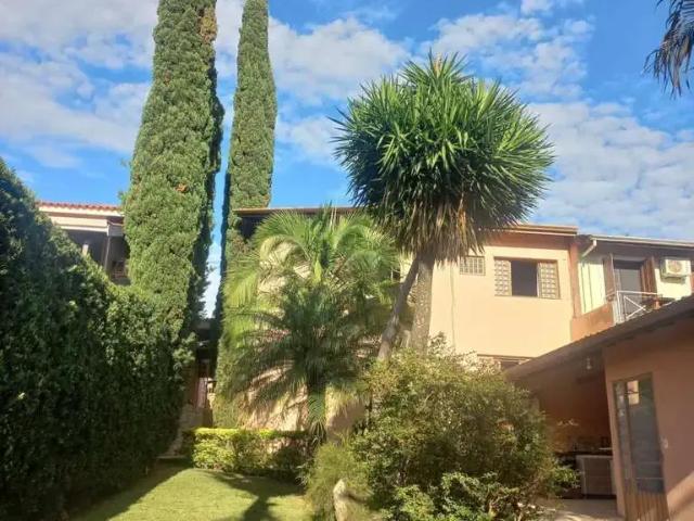 Casa / Sobrado para Venda em Atibaia/SP Vila Petrópolis 4 Quartos