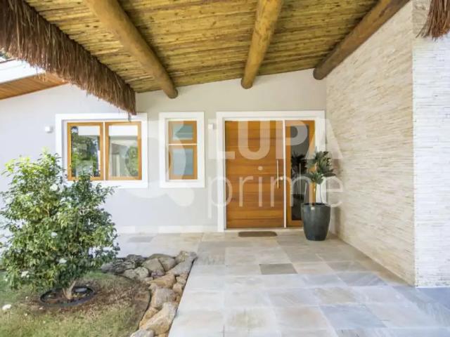 Casa / Sobrado para Venda em Atibaia/SP Vila Santista 4 Quartos