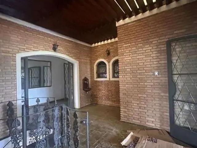 Casa / Sobrado para Venda em Atibaia/SP Vila Santista 4 Quartos