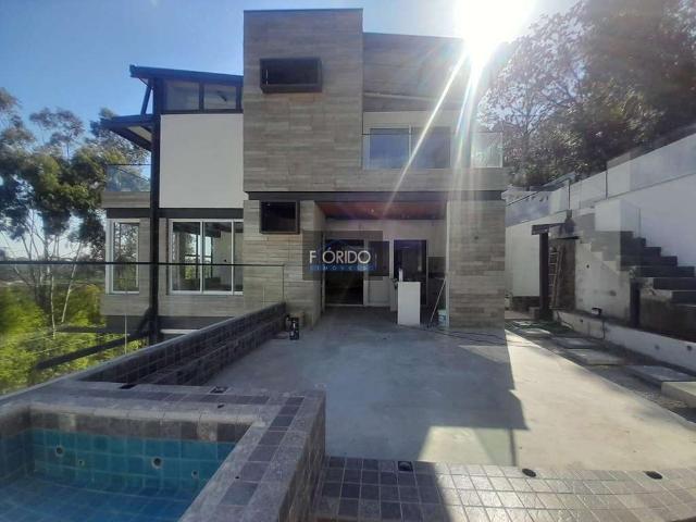 Casa / Sobrado para Venda em Atibaia/SP Vila Santista 5 Quartos