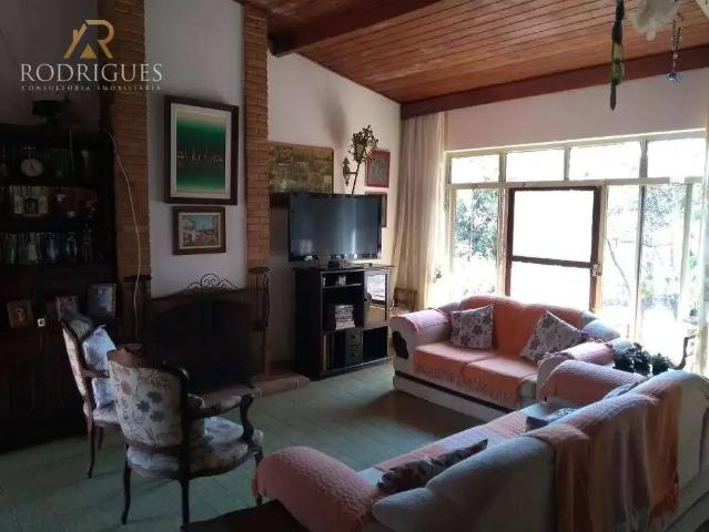 Casa / Sobrado para Venda em Atibaia/SP Vila Santista 5 Quartos