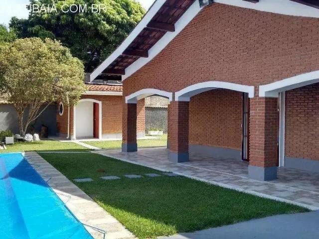 Casa / Sobrado para Venda em Atibaia/SP Vila Santista 5 Quartos