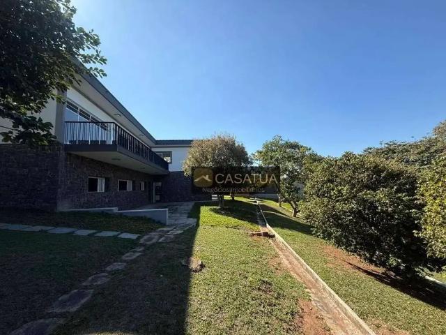 Casa / Sobrado para Venda em Atibaia/SP Vila Santista 5 Quartos