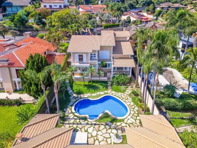 Casa / Sobrado para Venda em Atibaia/SP Vila Santista 5 Quartos