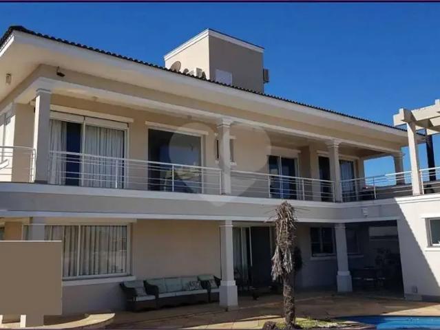 Casa / Sobrado para Venda em Atibaia/SP Vila Santista 6 Quartos