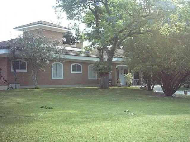 Casa / Sobrado para Venda em Atibaia/SP Vila Santista 6 Quartos