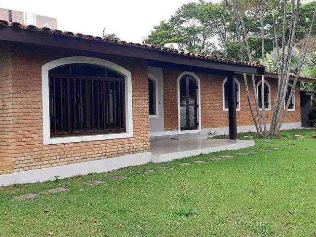 Casa / Sobrado para Venda em Atibaia/SP Vila Santista 3 Quartos