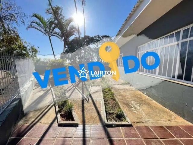 Casa / Sobrado para Venda em Atibaia/SP Vila Santista 3 Quartos