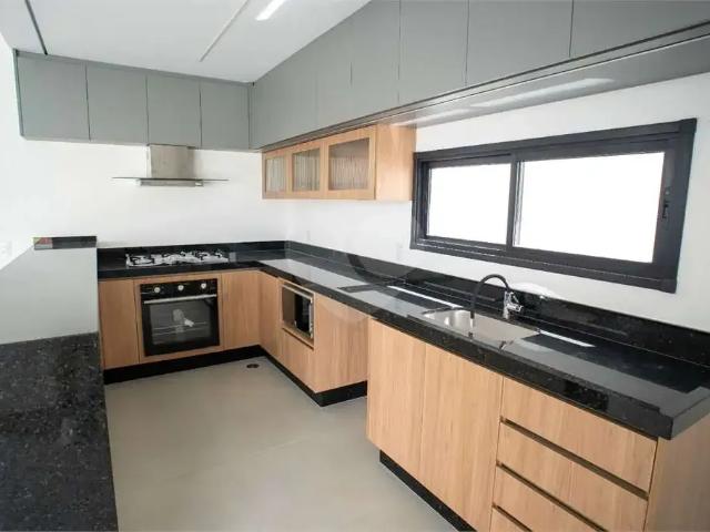Casa / Sobrado para Venda em Atibaia/SP Vila Santista 3 Quartos