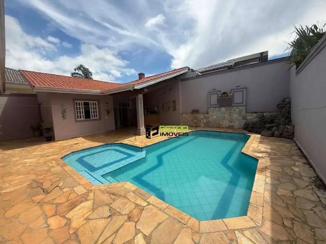 Casa / Sobrado para Venda em Atibaia/SP Vila Santista 3 Quartos