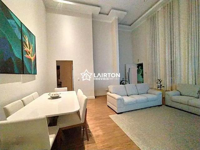 Casa / Sobrado para Venda em Atibaia/SP Vila Santista 3 Quartos