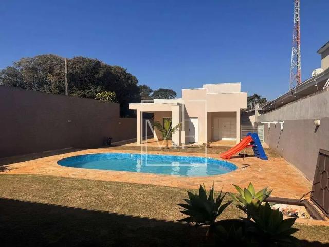 Casa / Sobrado para Venda em Atibaia/SP Vila Santista 3 Quartos