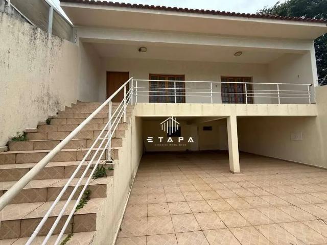 Casa / Sobrado para Venda em Atibaia/SP Vila Santista 3 Quartos