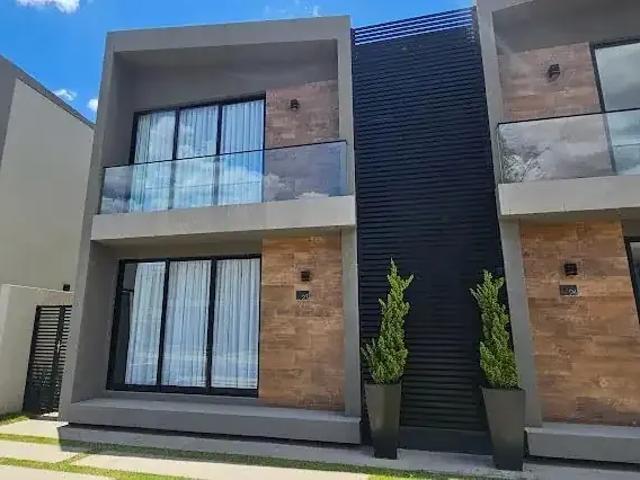 Casa / Sobrado para Venda em Atibaia/SP Vila Santista 3 Quartos