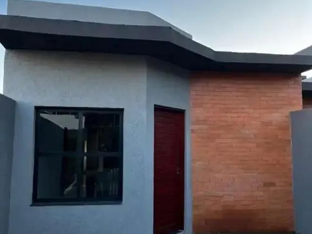 Casa / Sobrado para Venda em Atibaia/SP Vila Santo Antônio 2 Quartos