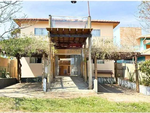 Casa / Sobrado para Venda em Avaré/SP Costa Azul I 5 Quartos