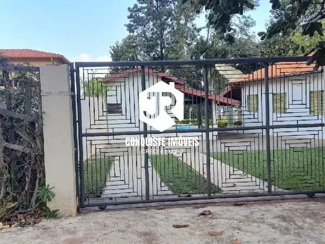 Casa / Sobrado para Venda em Avaré/SP Costa Azul II 4 Quartos
