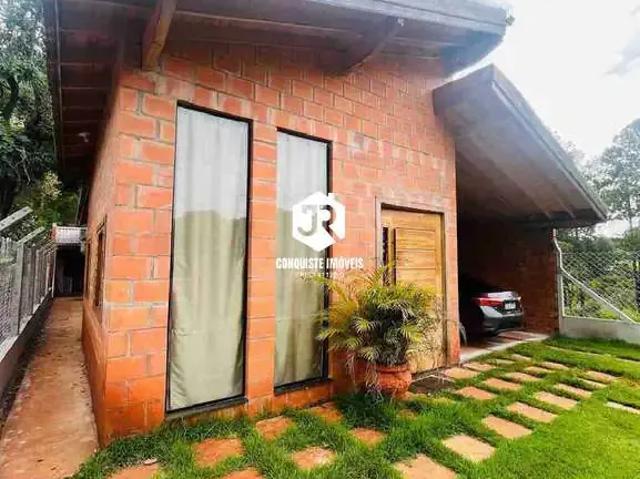 Casa / Sobrado para Venda em Avaré/SP Ponta dos Cambarás 3 Quartos